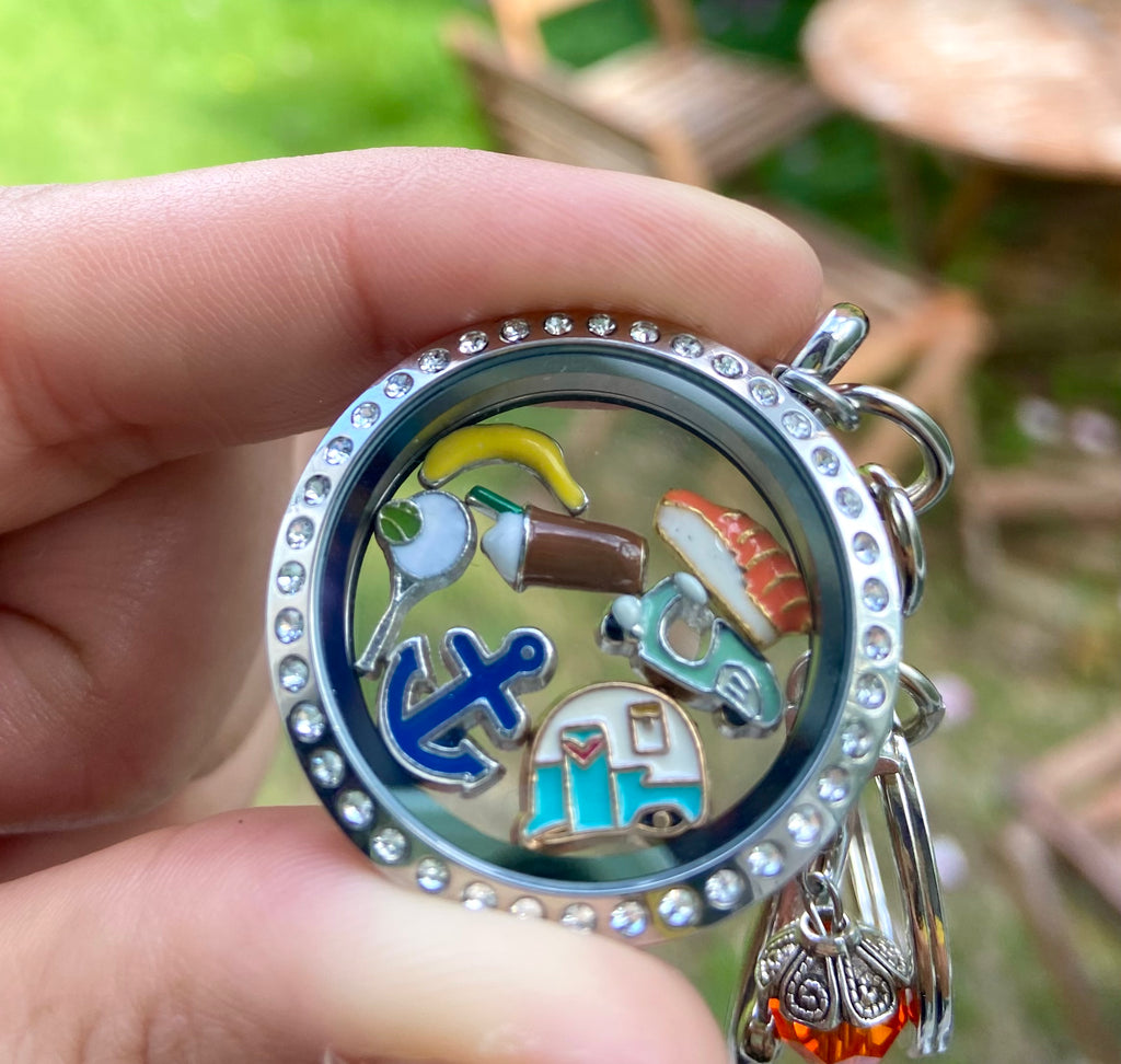 Sushi – Unique lockets and charms